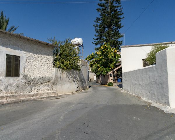 Larnaka Region - venetian-watchtower-route-east